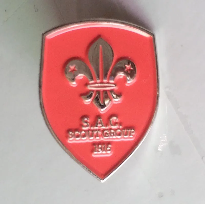 Red Shield Lapel Pin/Metal Badge Made by Iron with Nickel Plating ...