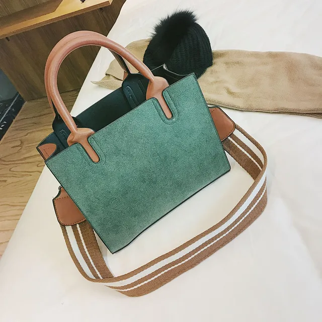 Best Understated Luxury Bags For Women | Paul Smith