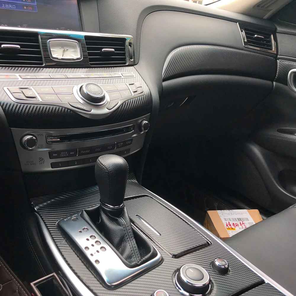 2022 Infiniti M37 Interior