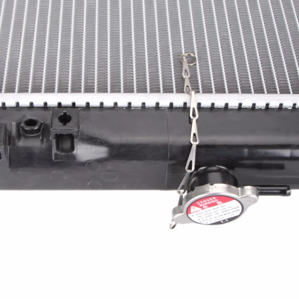 Car Premium Radiator For Toyota Landcruiser 2001 HDJ101K AT 4x4 AWD ...