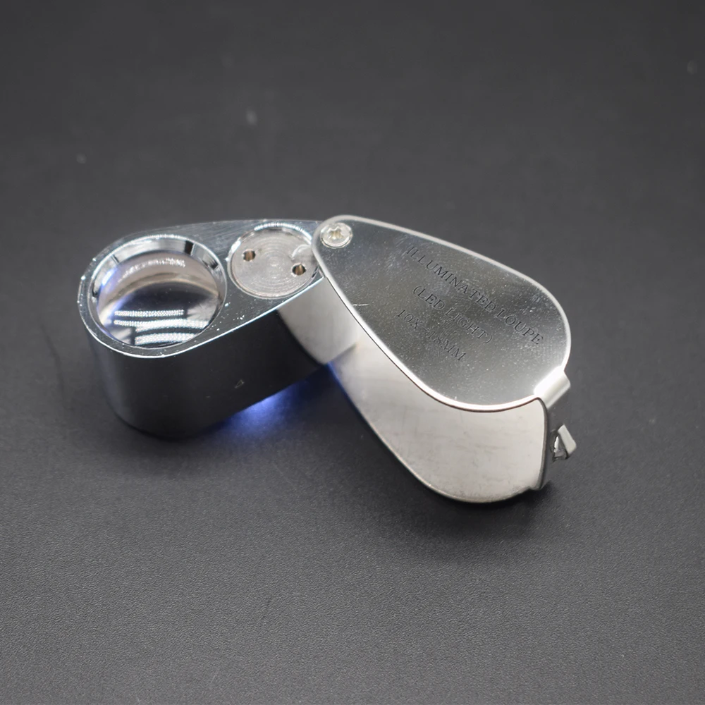 Jeweler-Loop-Magnifying-Glass-with-LED-Light-10x-18mm.jpg