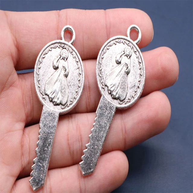 Kanatlı Aziz Christopher Madalyası