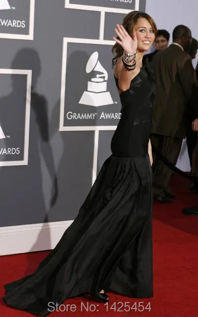 Miley Cyrus Grammys Dress