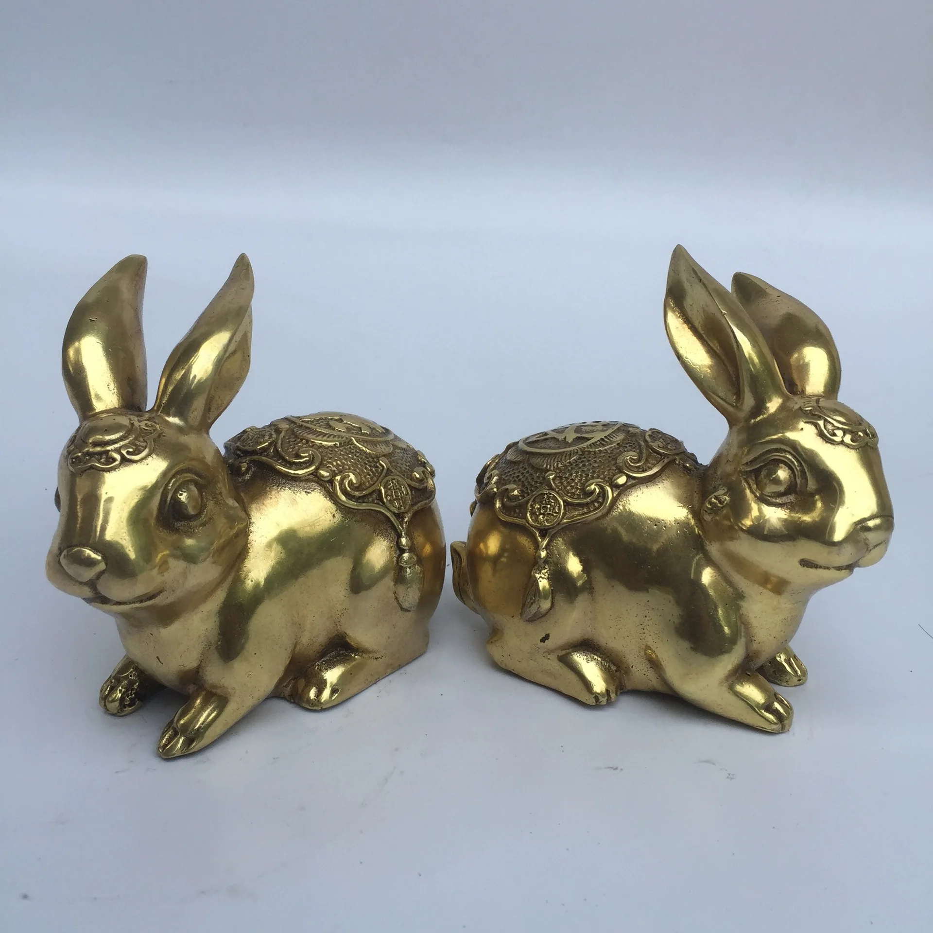 Pairs Of Sold Pure Copper Rabbit Statue Family Company Decoration ...