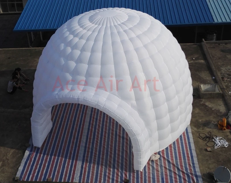 Wonderful-White-Pop-Up-Igloo-inflatable-tent-for-Event-or-Party.jpg