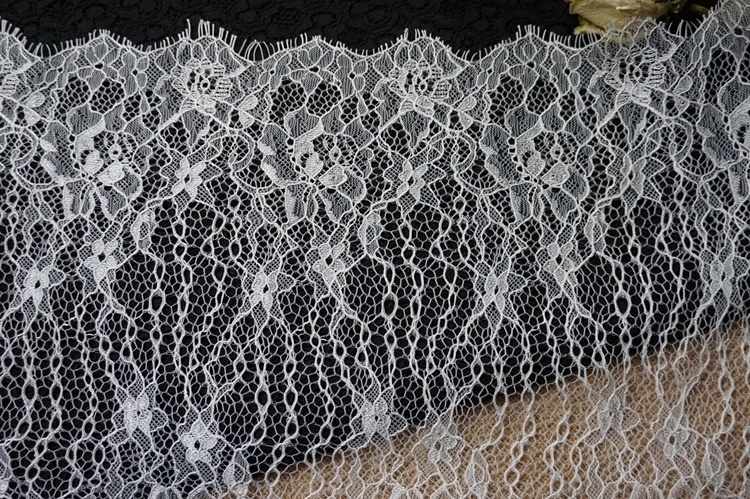 2017 Retro Stil Stickerei Tüll Spitze Stoff Auf Mesh Wimpern Spitze ...
