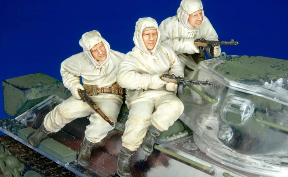 Assembly Unpainted Scale 1/35 Russia Infantry soldiers Riding on T 34 ...