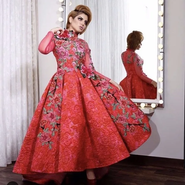 2017 Glamorous Red High Collar Appliqued Lac Flowers Long Sleeve Short ...