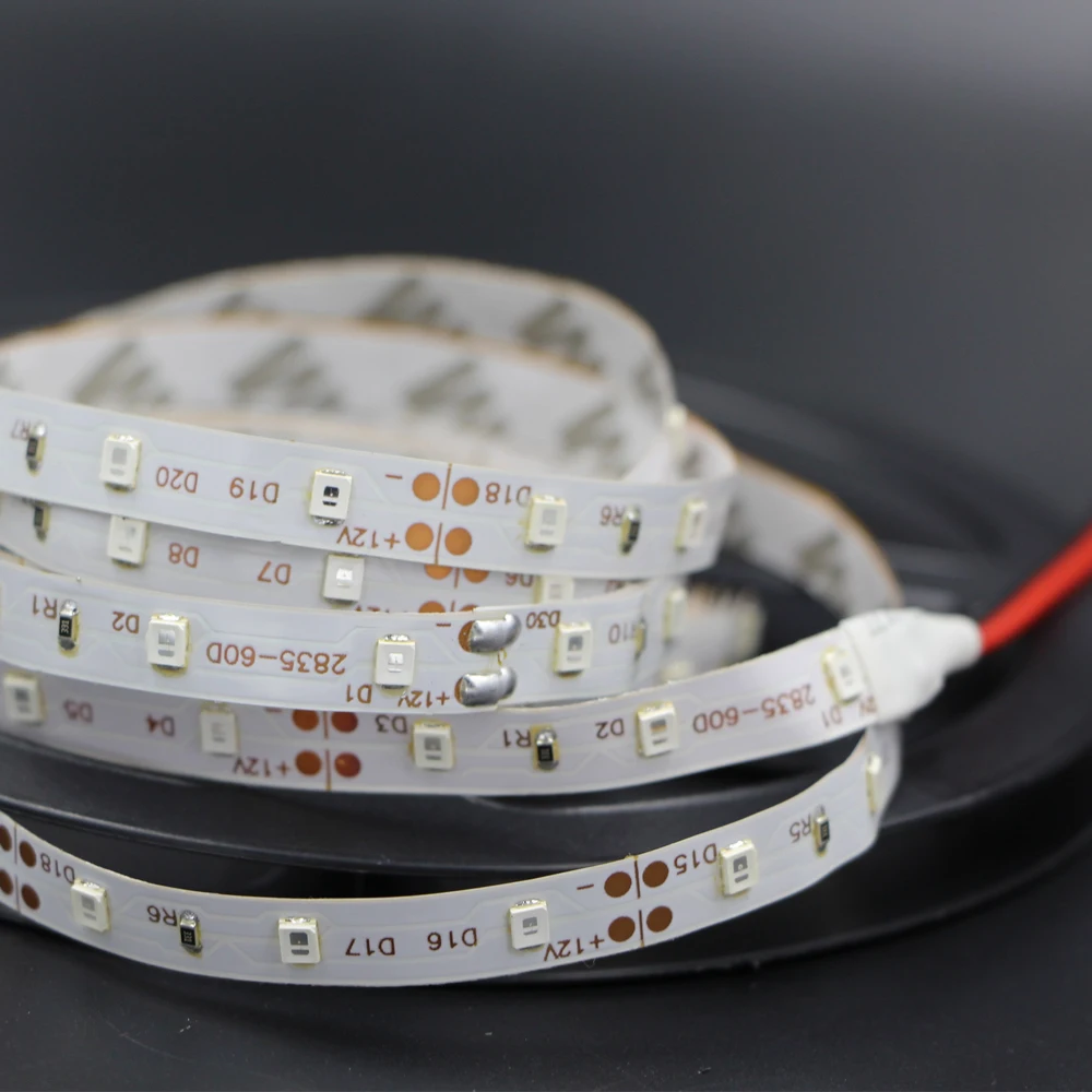 SMD 2835 RGB LED Strip light 300 LEDs / 5M New Year String Ribbon lamp ...