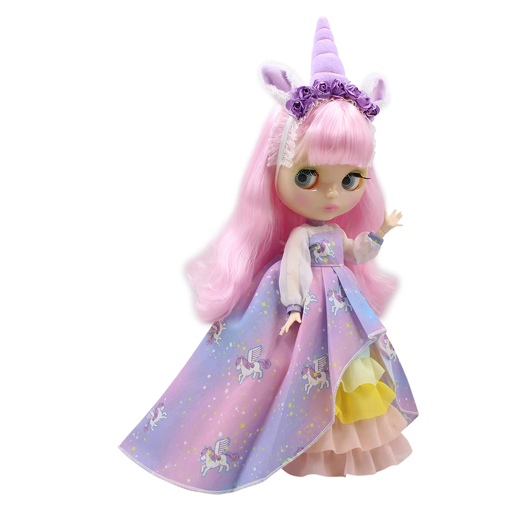 dress and felt boots for a Neo Blythe photo shoot. rainbow cardigan ...