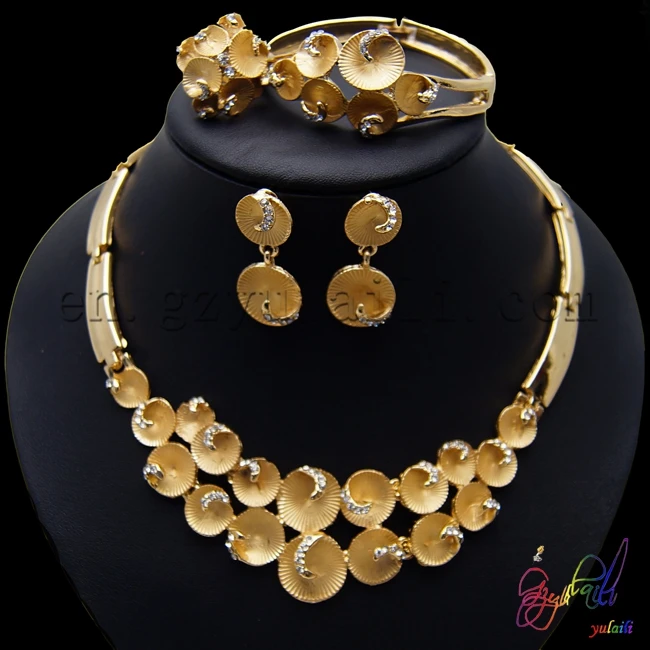 Gold Jewelry Set In Pakistan at Jai Smeaton blog