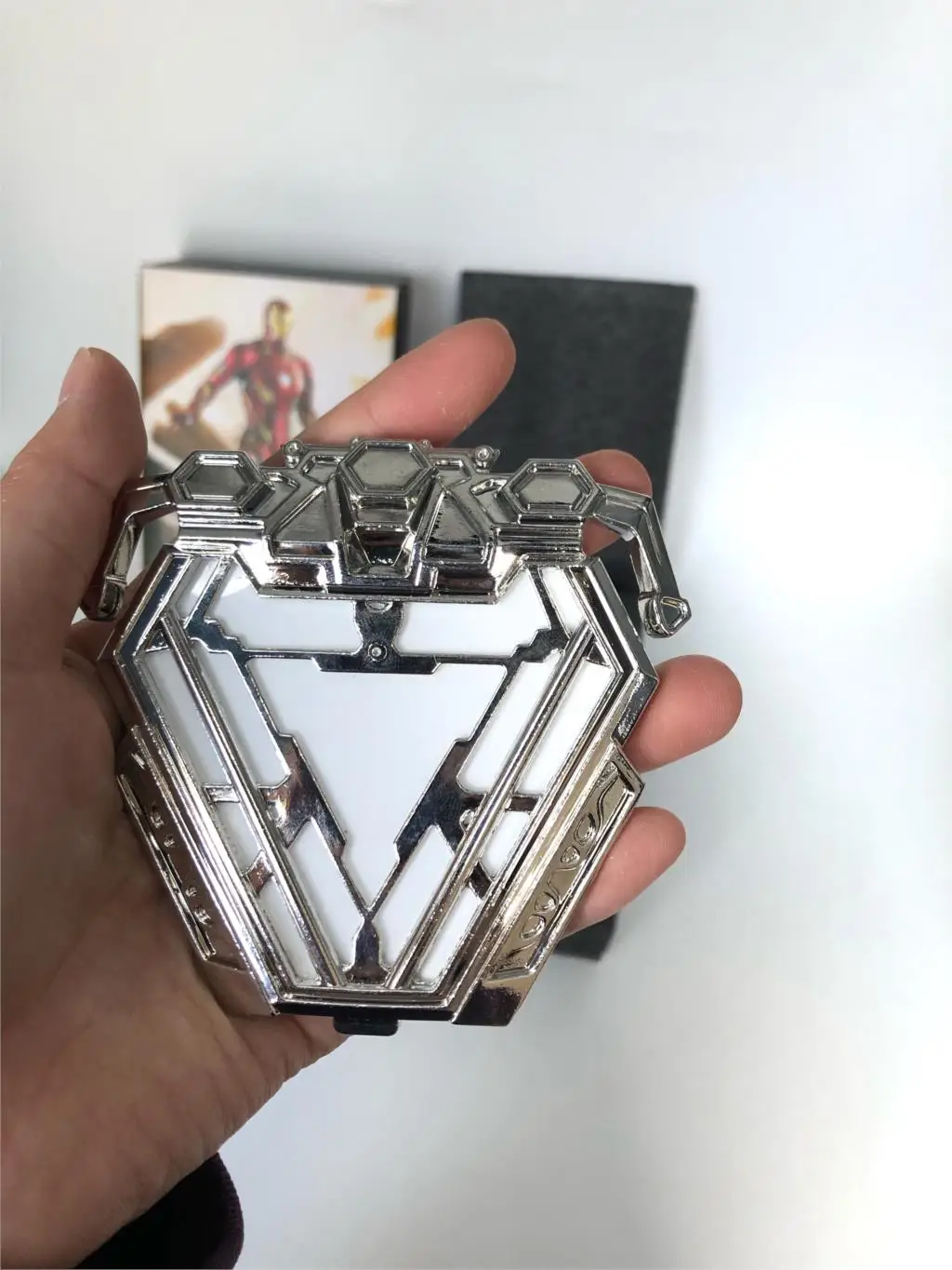 Marvel Avengers Infinity War Arc Reactor Iron Man Tony Stark PVC Action ...
