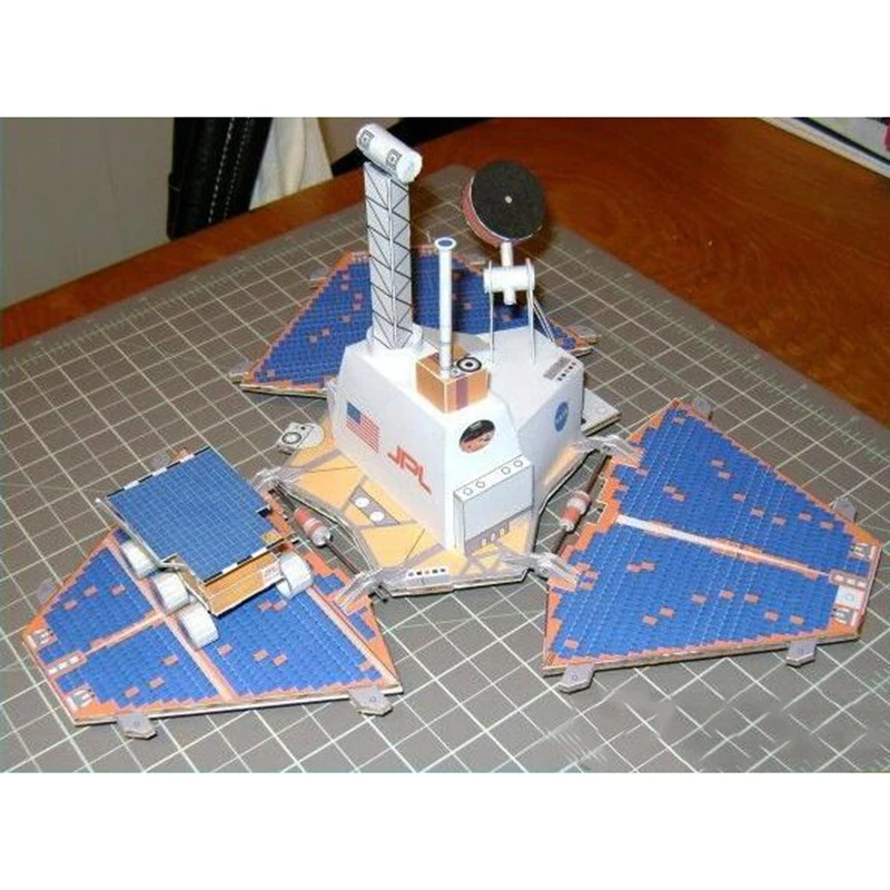 Mars Rover Papercraft Cut Out