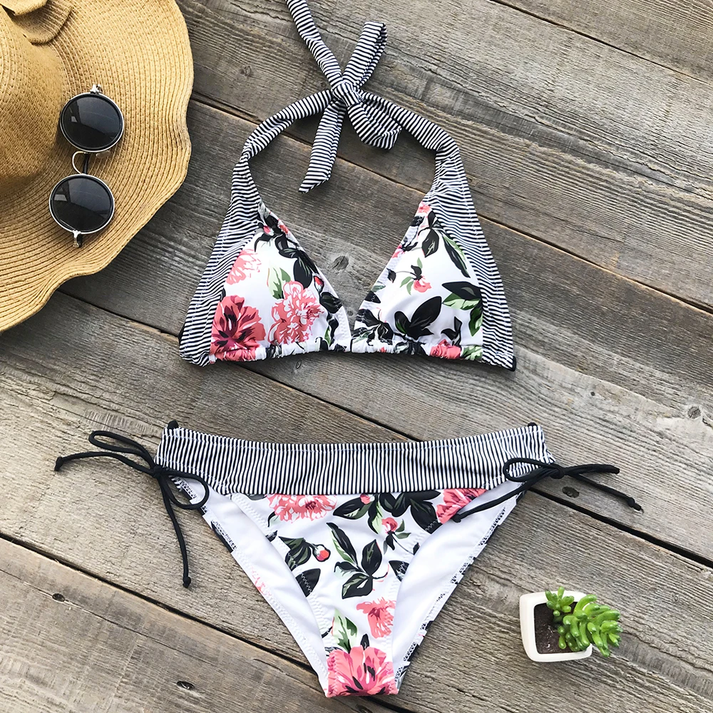 Buy Cupshe Fall In Love Print Triangle Bikini Set