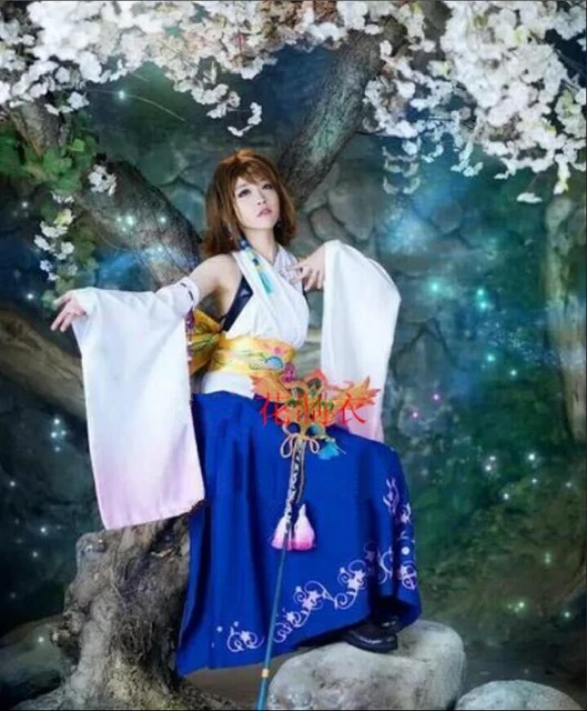 Final Fantasy Cosplay Yuna