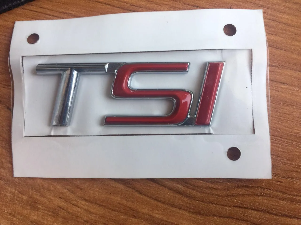 ABS Chrome OEM TSI Rear Emblem Inscription Badge Sticker, Red SI Fit ...