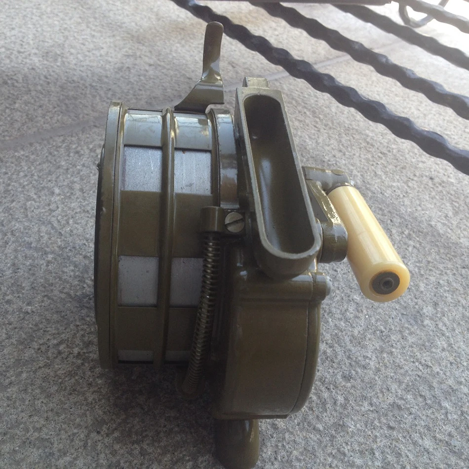 Original Military Hand Emergency Signalling Apparatus Rare Siren ...