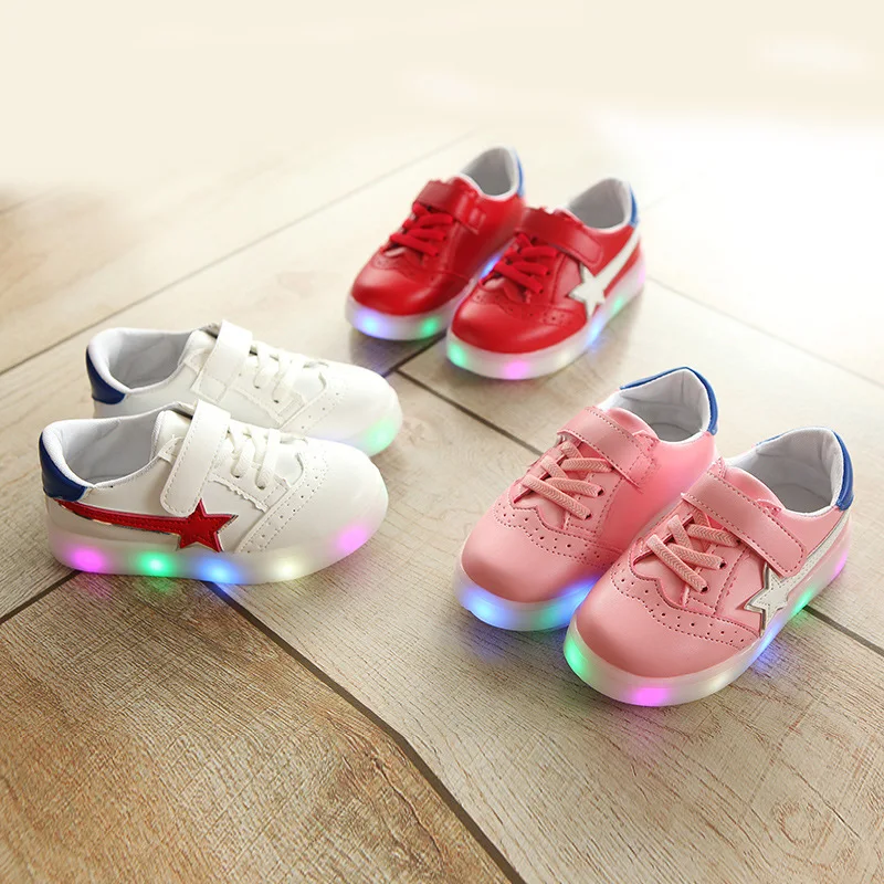 2017 European stars girls boys shoes LED lighting shining shoes casual ...