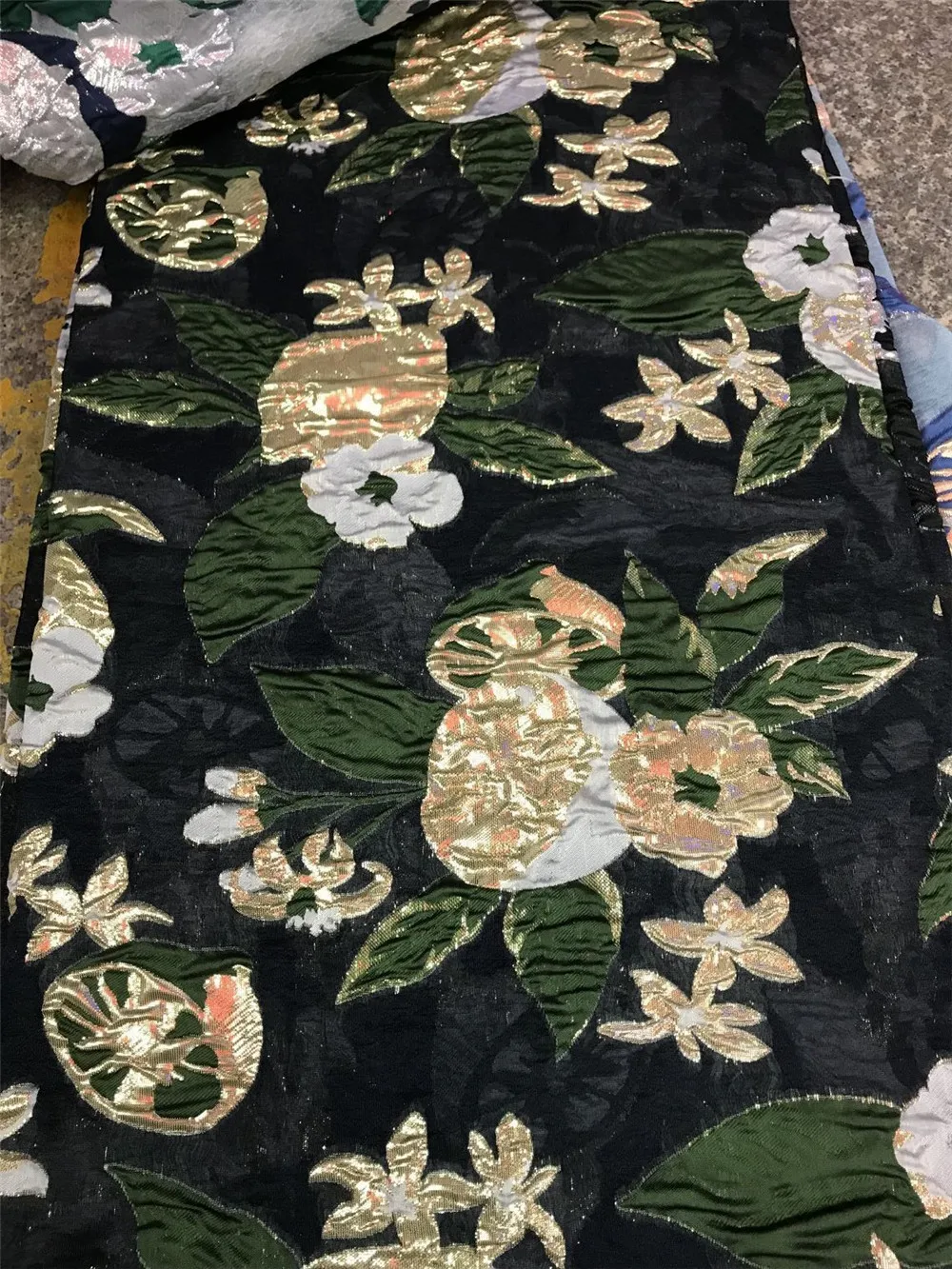 jacquard guinea brocade fabric embossed lace african negerian tissu ...