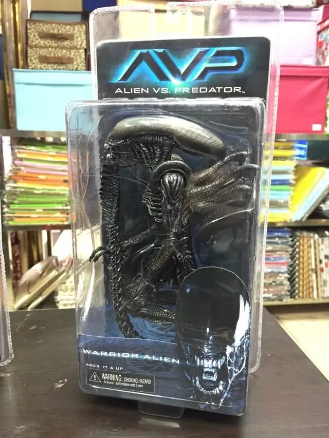 NECA Aliens vs Predator AVP Grid Alien Xenomorph Translucent Prototype ...