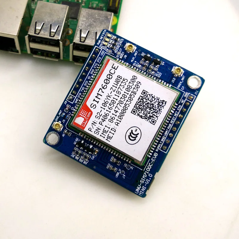 4กรัมคณะกรรมการพัฒนาการโมดูลSIM7100C SIM7600CEสำหรับ2 3 4กรัมเครือข่าย7 ...