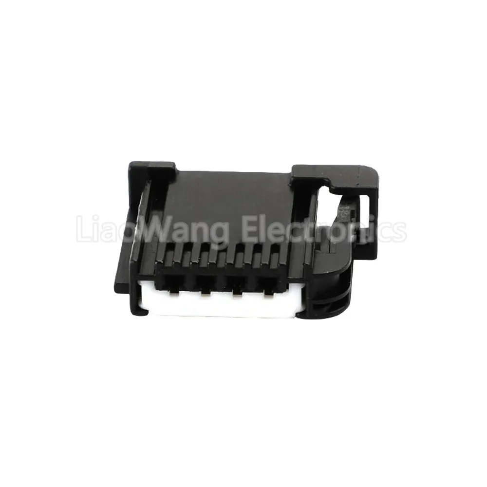 4 pin is equipped with a waterproof jacket hole connectors car ...