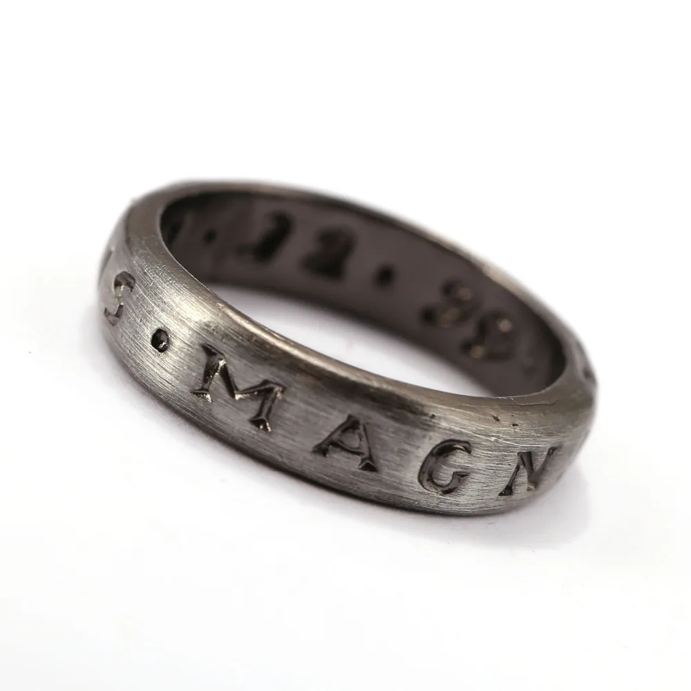 Uncharted-Drake-Ring-Mysterieuze-Zee-Gebied-Een-Dief-S-End-Titanium-Man ...