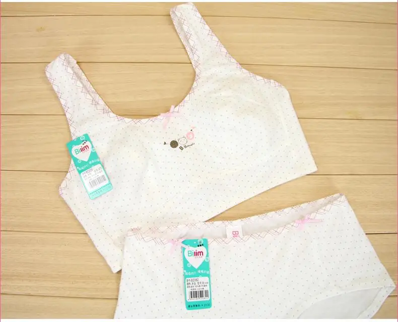 2015 New Dot Girls Training Bras Bras for Children Bilim 100% Cotton ...