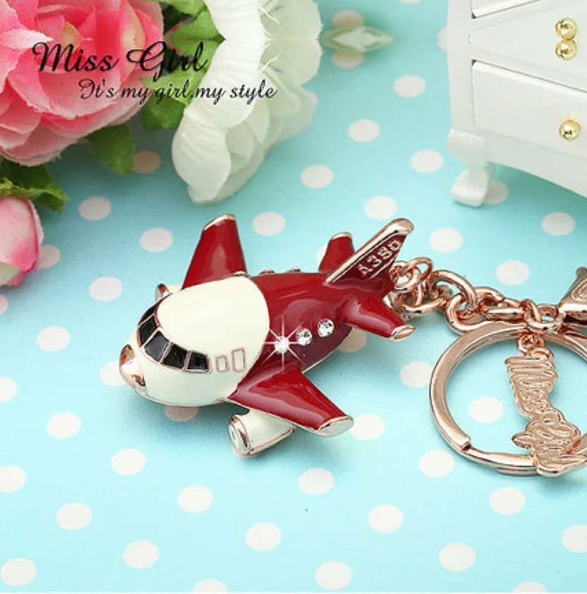Free Shipping Creative Super Airlines Boeing 747 aircraft Keychain the ...