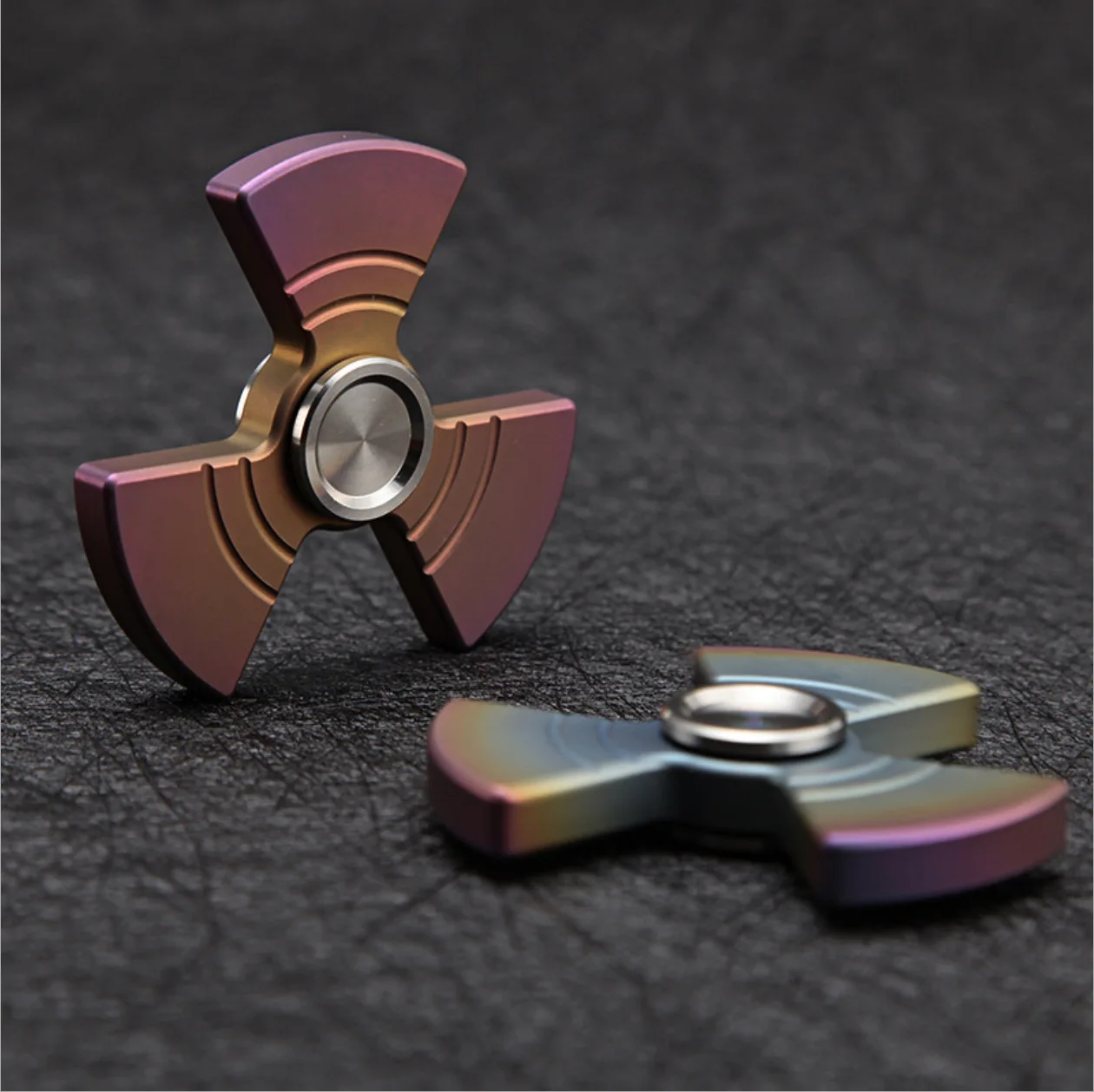 Fidget Hand Finger Spinner Beyblade Tri Spinner Metal Fidget Spinner ...