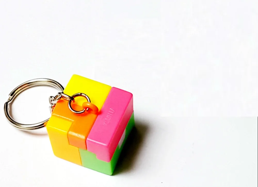 6 Piece Puzzle Cube Key Ring Toys Kids Vintage Charm Fashion Favour