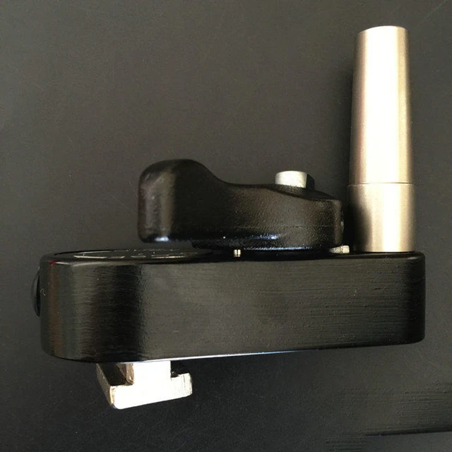 gravity clamps on a curved tail Gamma turntable | Talk Tennis