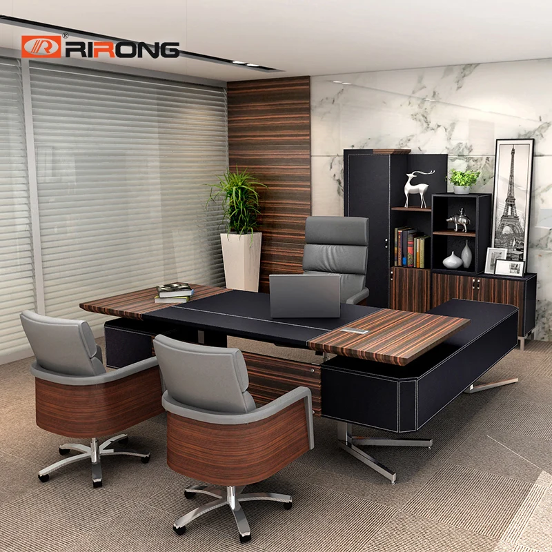 Modern Executive Office Design