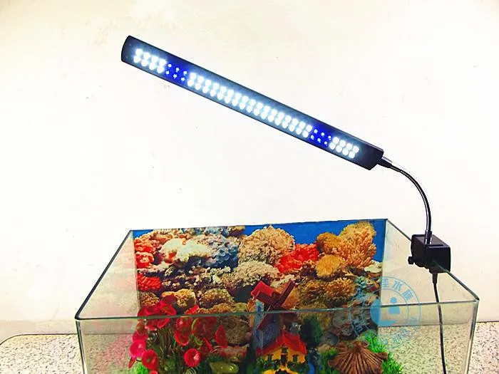 Professional 6W Fish Tank Aquarium LED Clip Lamp 62 LED 12 Blue + 50 ...