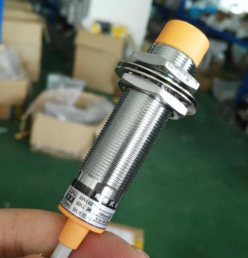 LJC18A3 H Z/BX Approach Sensor Cylindrical Capacitive Proximity Switch ...