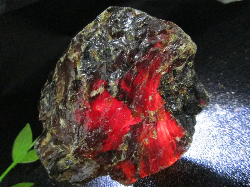Natural Red Blood Amber Minerals Stones Perot Blood Crystal Rock ...