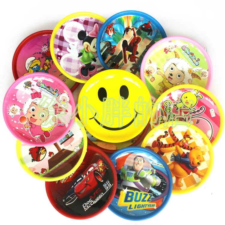 Children Throwing Sucker Ball Flash / Light Emitting Sticky Ball Suck ...