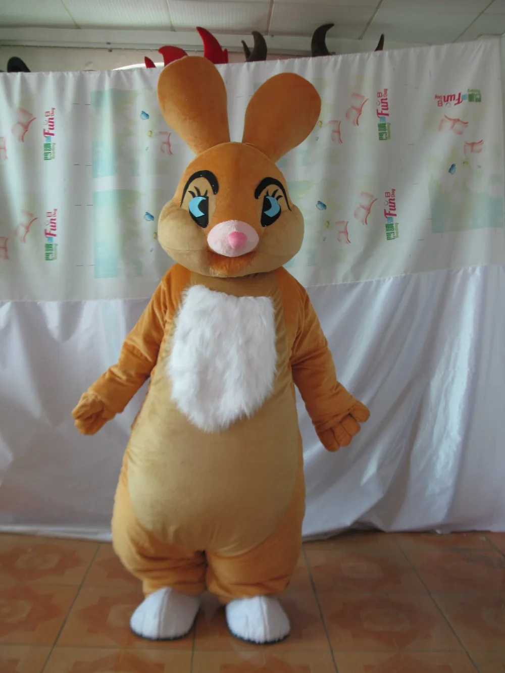 Adult cartoon lovely brown rabbit mascot costume fancy dress party ...