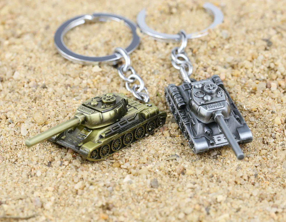2 Colors 3D Tank Keychain Metal Key Rings For Gift Chaveiro Key chain ...