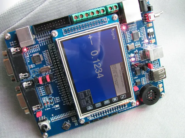 내장 MCU 학습 개발 보드, 랜드 로버 NXP LPC1768 용, 온보드 JLINK/UCOS + UCGUI|차량 GPS ...