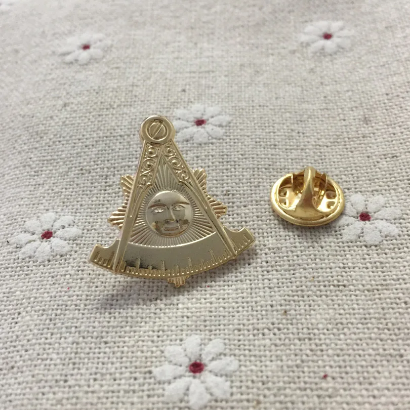 Freemason Lapel Pin Masonic Past Master Shining Past Master Masons ...