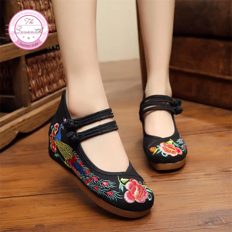 Peacock Women Embroidery 5cm Heel Shoes Chinese Style Old Peking Mary ...