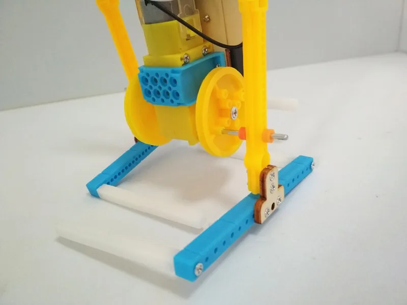 Monday Kids 2019 New Voice Control DIY Electric Assemble Walking Robot ...