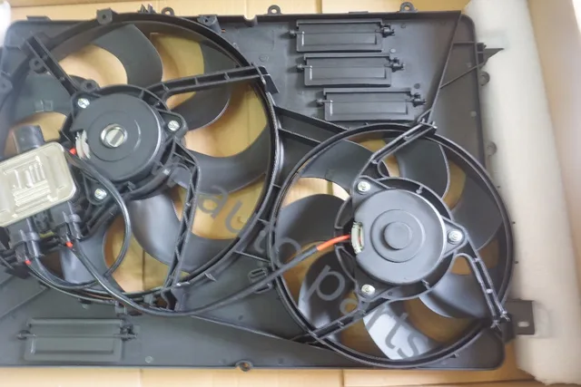 for land rover FREELANDER 2 LR2 RANGE rover EVOQUE radiator fan ...