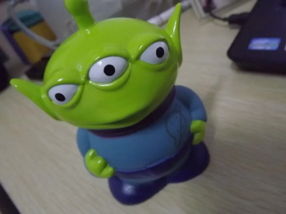 1(pcs)x New Toy Story Alien 3.6" Coin Bank Money Box PVC Figure ...