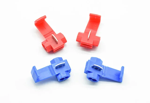 Small Plastic T Shaped Connectors