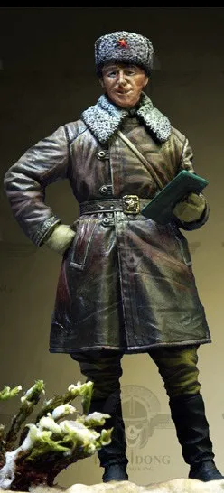 1-35-scale-WW2-1940-Soviet-tanks-officer-miniatures-WWII-Resin-Model ...
