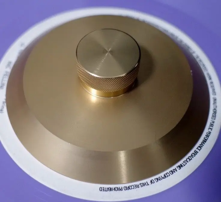 Record-Clamp-for-Turntables.jpg