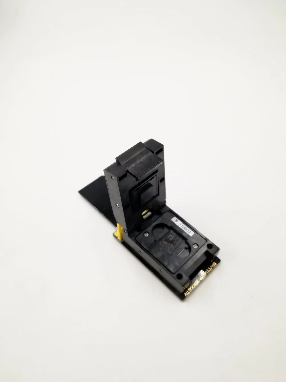 eMMC153/169 test socket with 5 size limiters Pin Pitch 0.5mm, Clamshell ...