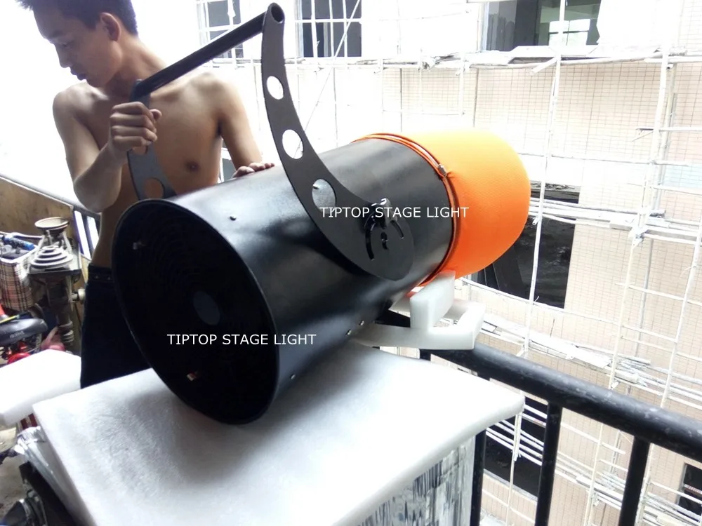 1200W Hanging Foam Machine | Tiptoplight